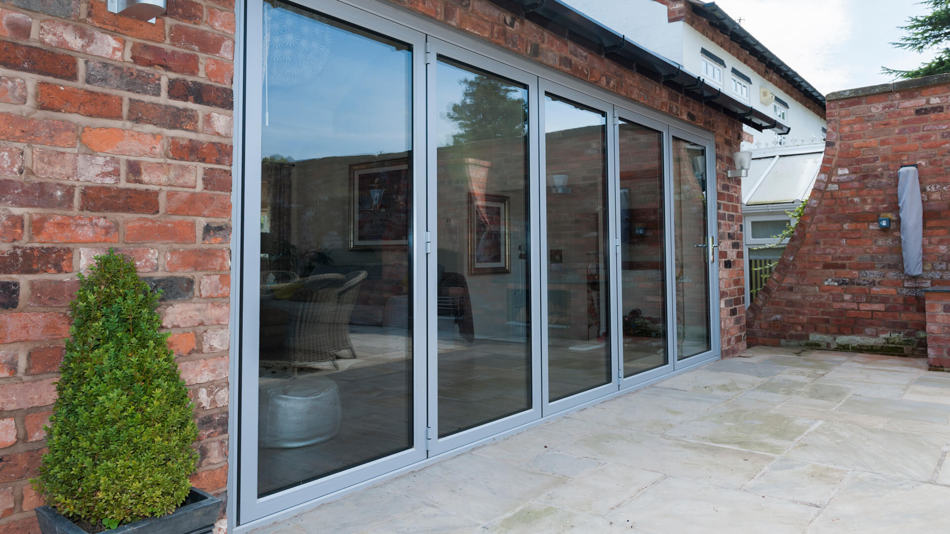 Replacement Doors | UPVC, Aluminium & Composite Doors from ERG Scotland