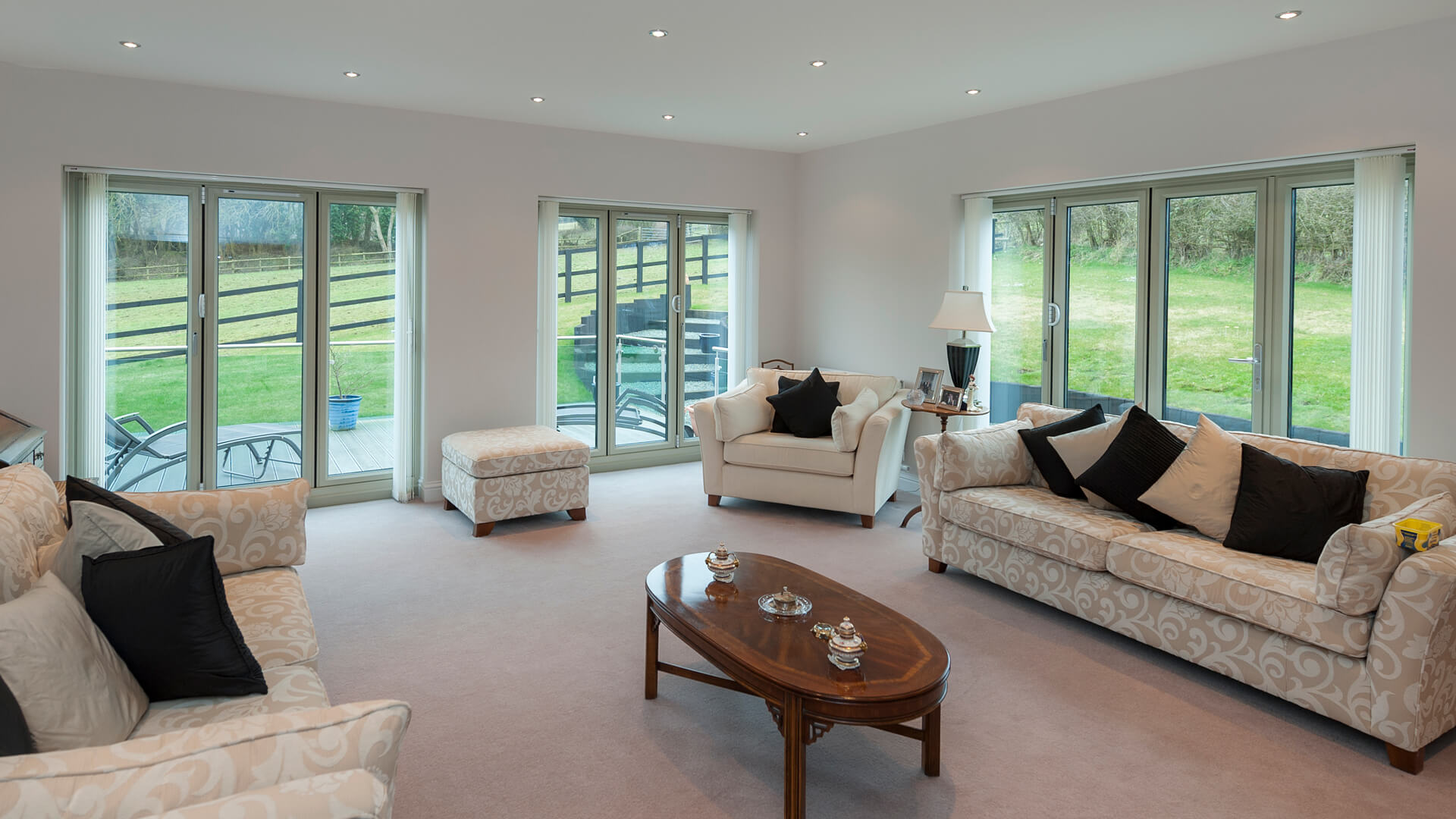 Replacement Doors | UPVC, Aluminium & Composite Doors from ERG Scotland