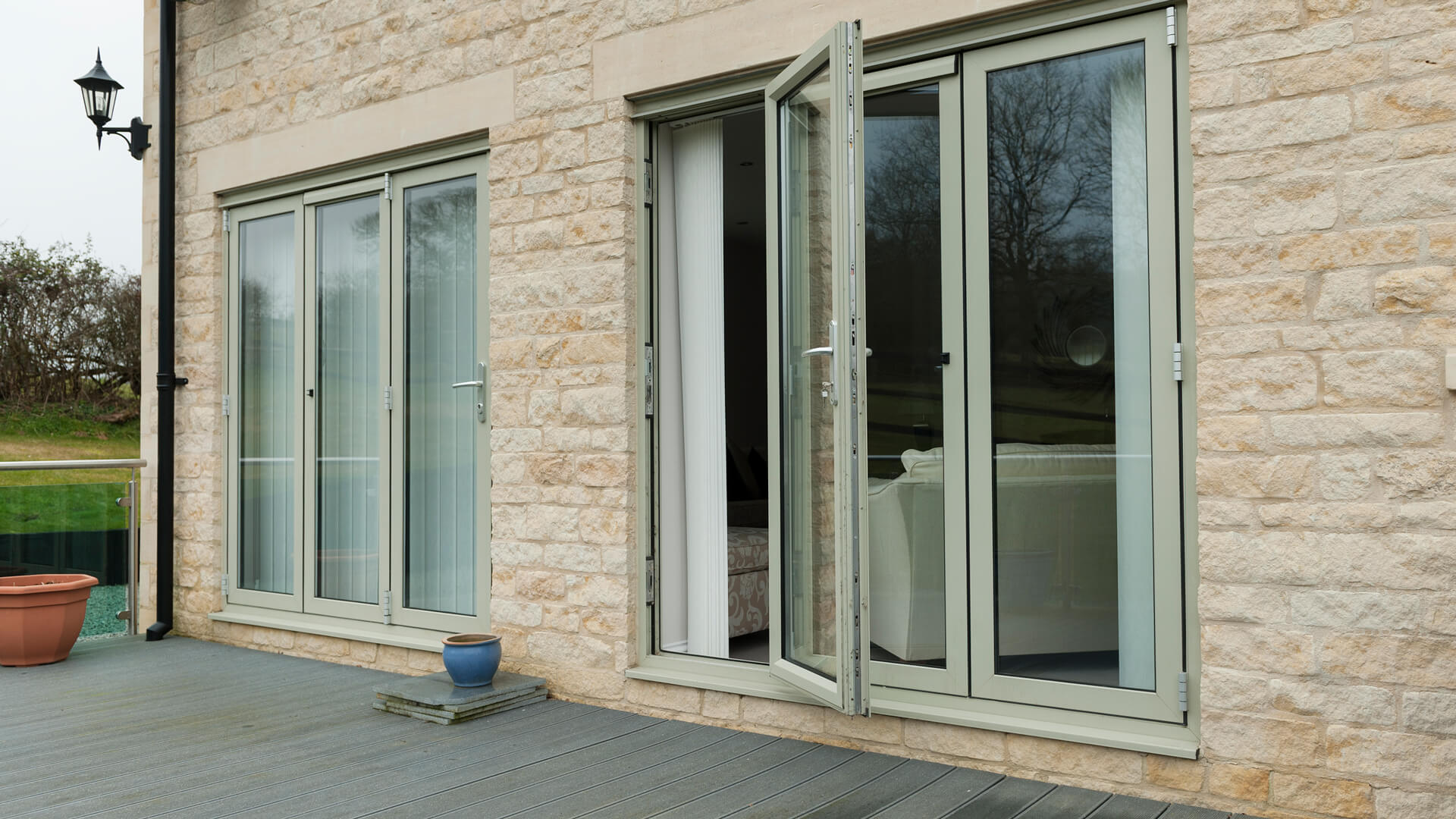Replacement Doors | UPVC, Aluminium & Composite Doors from ERG Scotland