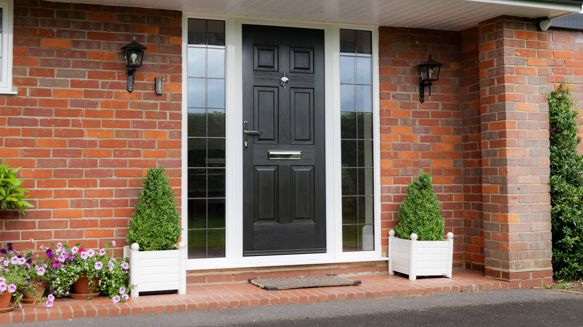 Buyers Guide to Replacement Doors | ERG Scotland Replacement Doors Advice