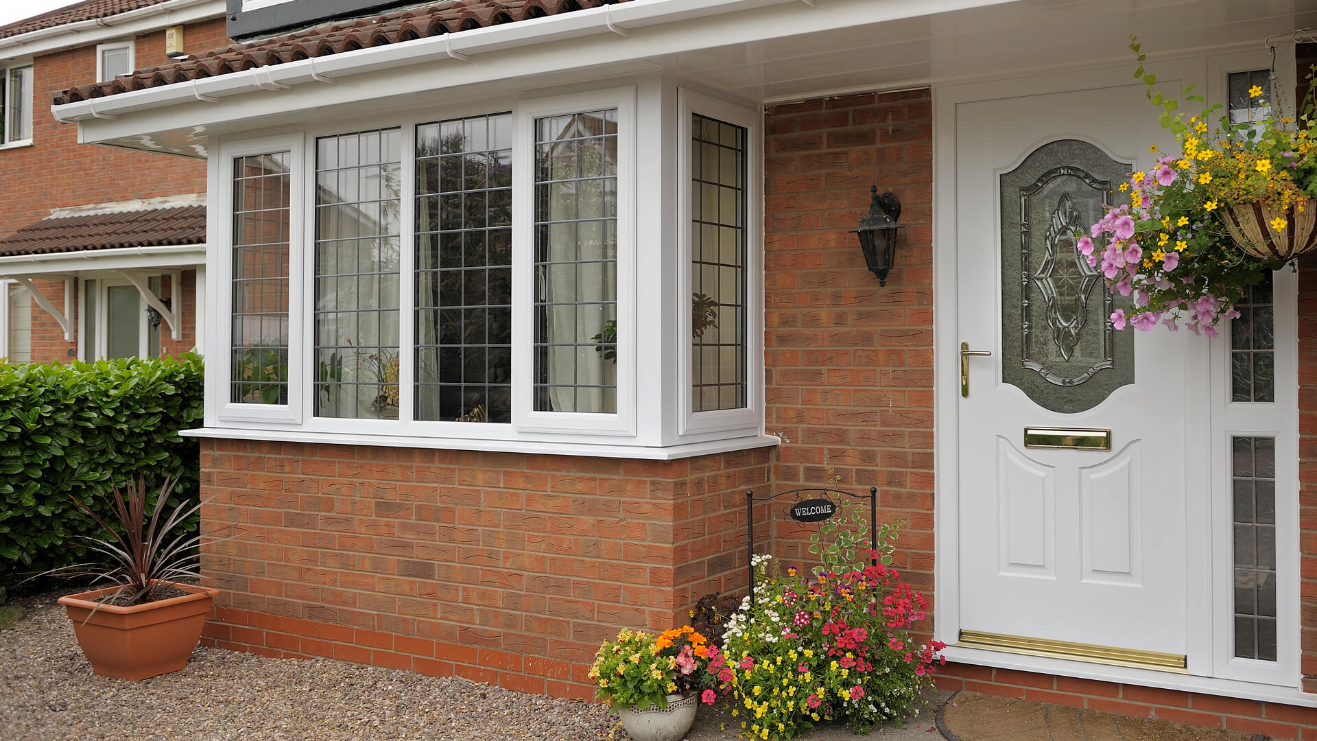 Bay Windows Inverness | Replacement UPVC Bay & Bow Windows from ERG ...